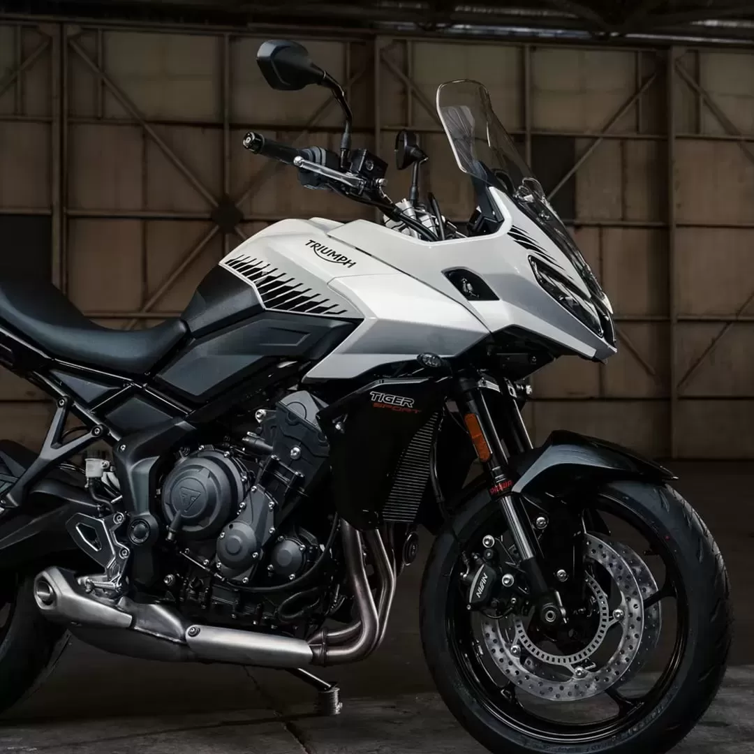 Honda and Triumph Motorcycle dealer in Edinburgh | Two Wheels